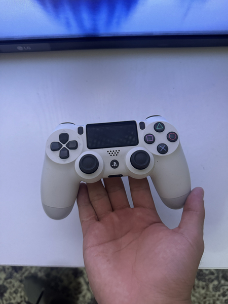 Playstation 4 PRO 1TB