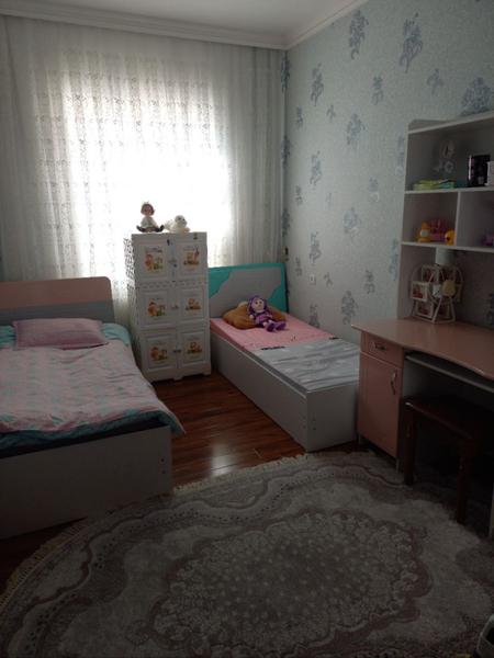 Sotiladi dom 5/5 3 xona