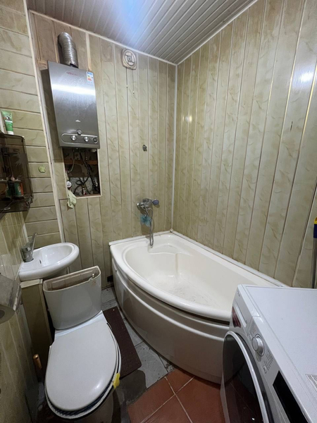 2-комнатная квартира в Мирабадском районе, 42 м², под ремонт