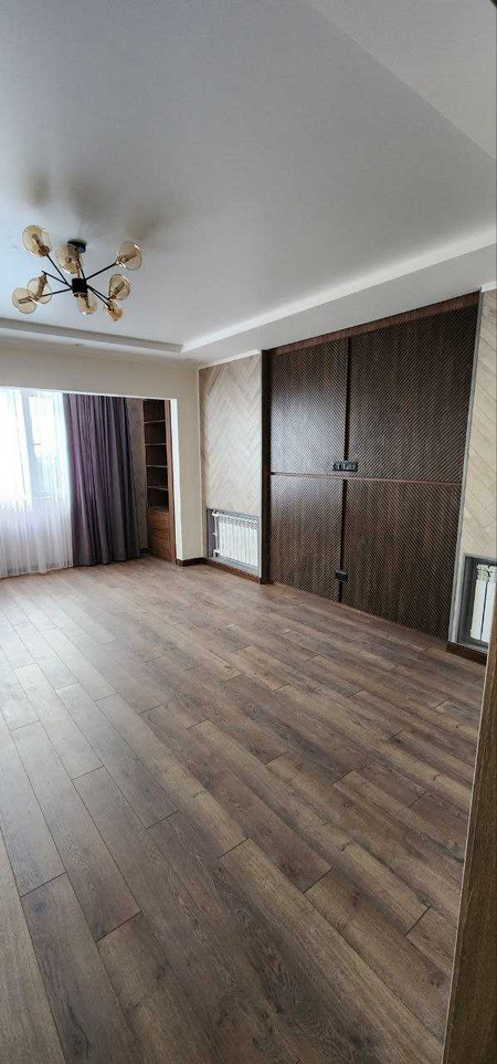 (К121569) Yakkasaroy tumanida 4-xonali kvartira sotiladi