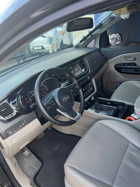Kia Carnival 2016 год, электропакет фуловая, дизел