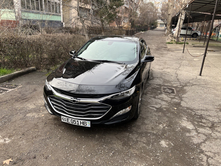 Malibu 2 2018 yil, qora, kraskasi toza 44000 probeg, 1 ta qo’l