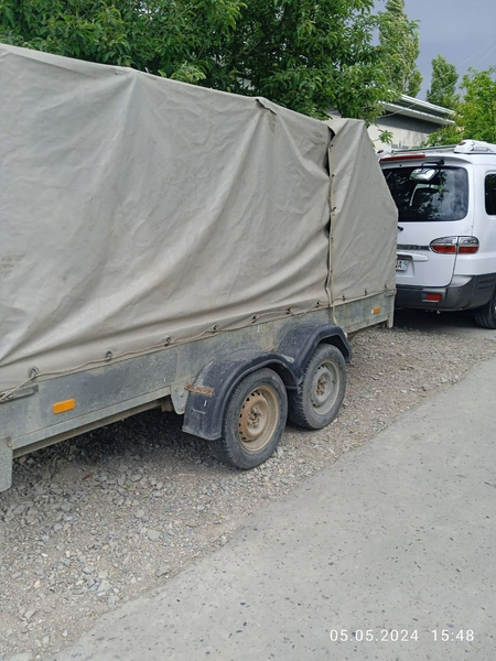 Продам прицеп заводской