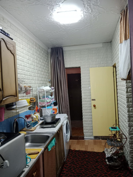 Продается 1 комнатная квартира на Сергели 2 бывшая общага