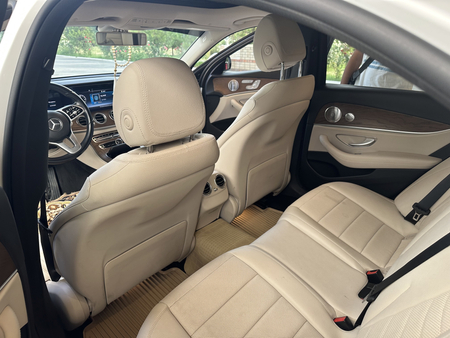 Mercedes benz W 213
