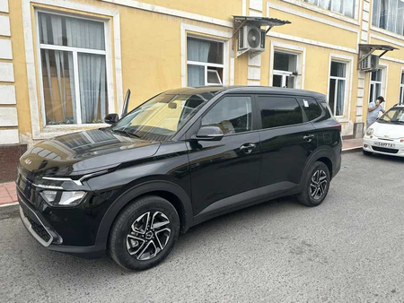 Kia Carens luxe muddatli tolov asosida yillik foiz 12%