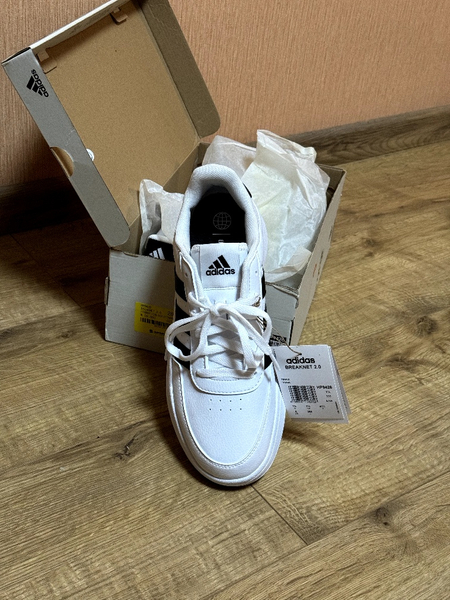 Adidas кросовки оригинальные.