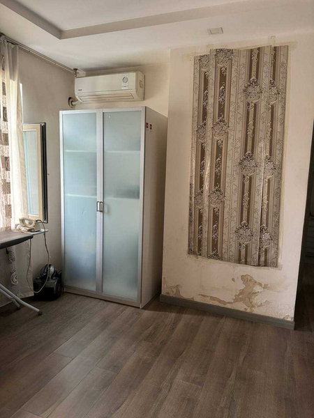 ПРОДАЕТСЯ 4в3/4/5 90м2 ул.Садык Азимова  Ор.р: Японское пос-во