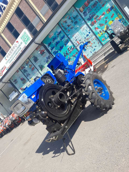 Motokultivator ZUBR 1100 mahalla hokimi orqali kreditga beriladi