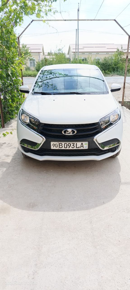 Lada xray sotiladi,