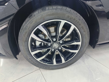 JAC J7 sedan 2024 y