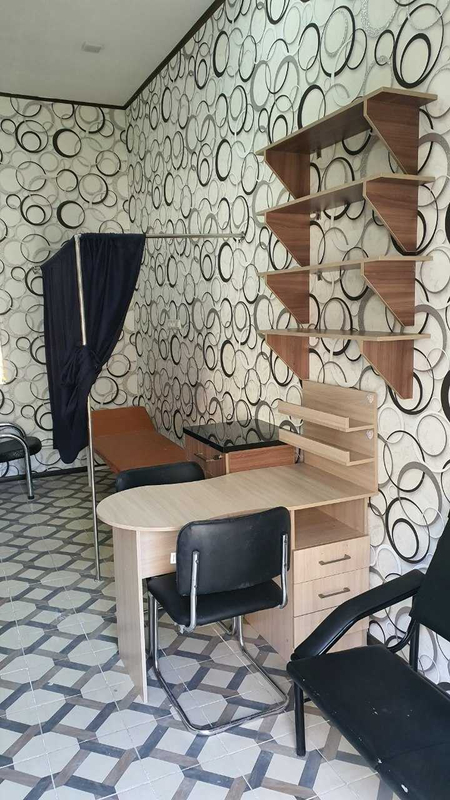 Salon jixozlari sotiladi