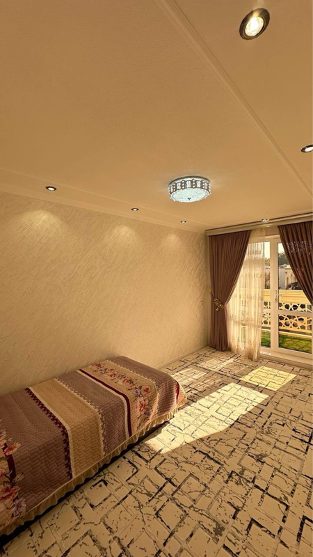 Продается 4 ком. Квартира на 3 этаже площадью 80 кв.м. В Багишамале