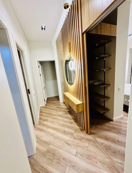 ПРОДАЕТСЯ квартира 2в3 ул. С. Барака ор-р  ГУВД КОРЗИНКА.