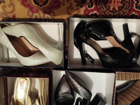 Продам 38-39 размер. Новый