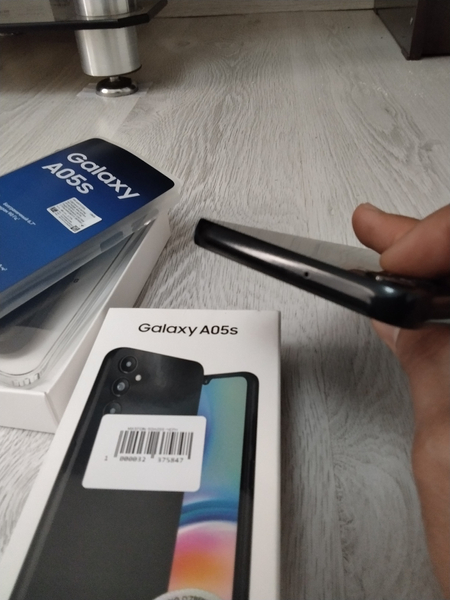 Samsung galaxy a05s  4/128 gb  qora