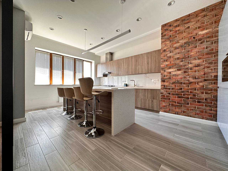 Dream House продается квартира 317 м2 мансарда (119489)