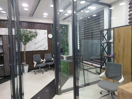 Срочно Продаётся Нежилой Готовые Бизнес 200² в доль дороги Яккасарай