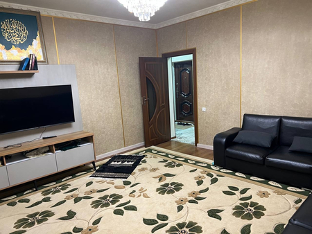Продаётся 3-х комнатная квартира в центре