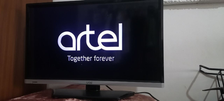 Телевизор Artel 32\\\