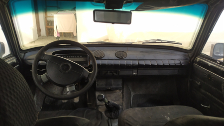 Vaz 2102 sotiladi