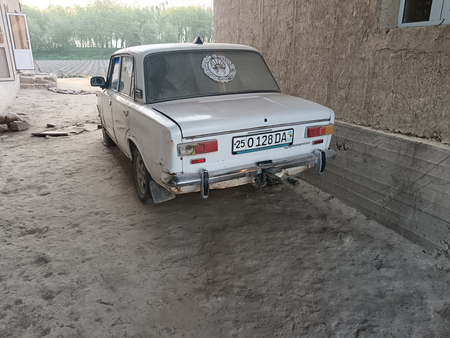 Gaz 21 01sirochni sotiladi