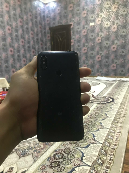 Redmi note 6 pro sptiladi narxi 650.000 srochno sotiladi