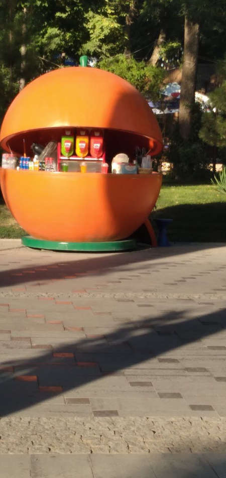 Бутка апельсин на колёсах