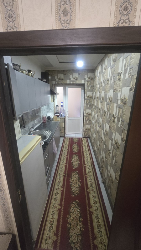 продаю свой участок 1 соток 5 комнат Юнусабод