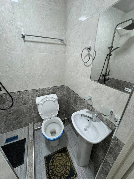 Продаётся квартира Чиланзар 6 квартал 1/1/4
