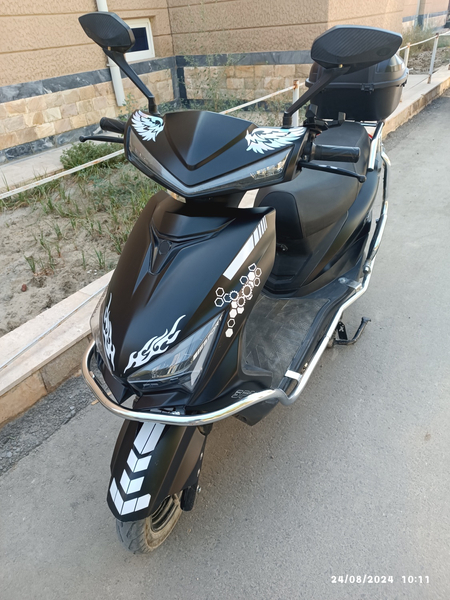 Dugalik skuter. Elektronniy