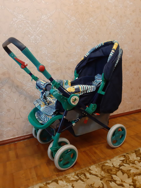 Детская коляска.