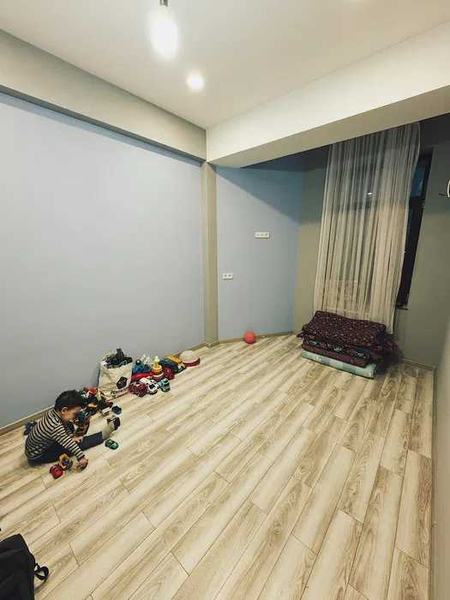 Продается < Sofia Residence »  3/10/10 срочно