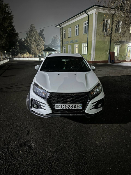 Lada vesta cross Bo\\\'lib to\\\'lashga sotiladi