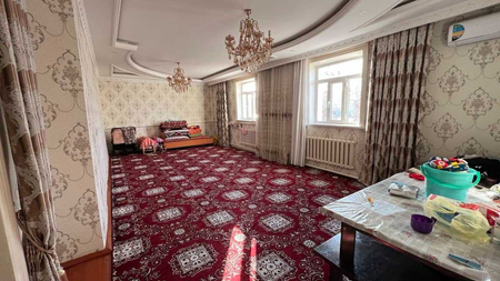ЦЕНТРда жер жай сатылады. Досумов кошеде