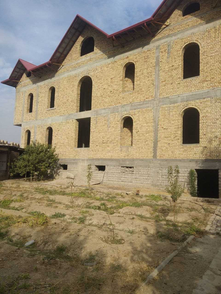 Продам участок 18,3 сотки махалля Олмачи , Паркентский