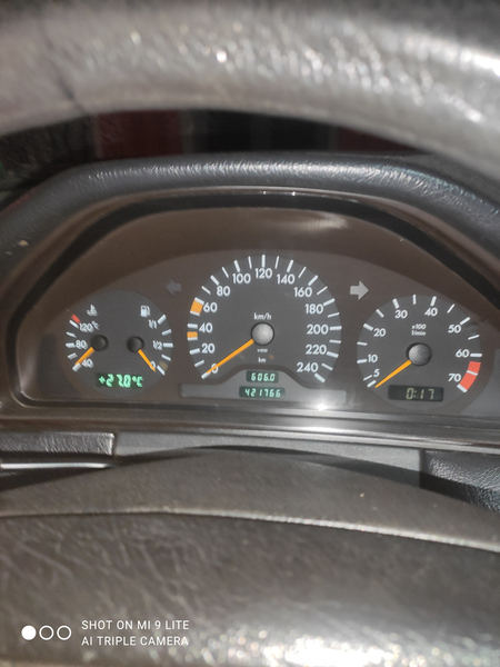 Mercedess Benz W 210