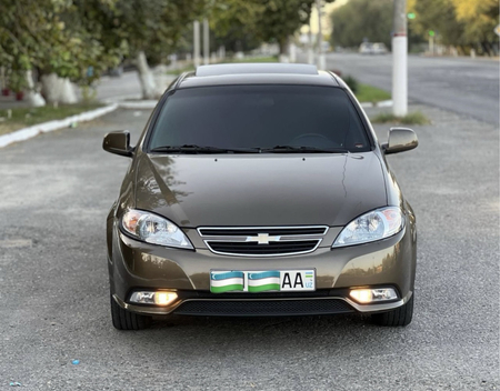 Srochno Gentra Zeus 2023 yil 3 avtomat abs, Luki bor Full