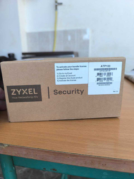 Срочно продается security zyxel atp 100