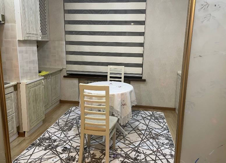 Arenda Yunusobod 4 kv 2 xonali kv yosh oilaga beriladi