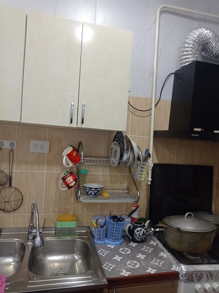 SROCHNA Chorsuda hovli sotiladi
