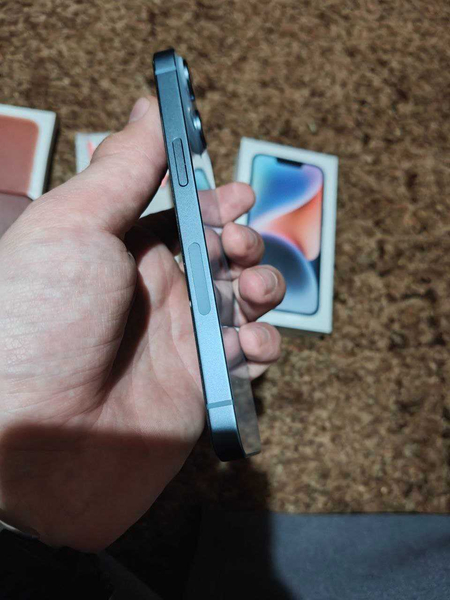 продам IPHONE 14 128 gb 92%