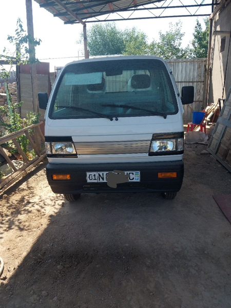 Labo sotiladi yengi bez probeg