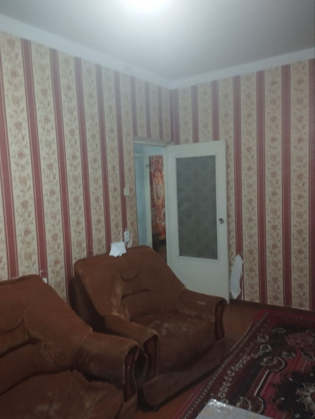 Аренда 2 ком квартира в 10 мкр 3 этаж
