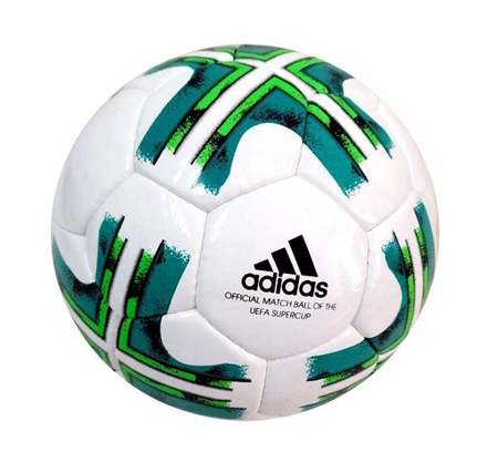 Футбольный мяч Adidas