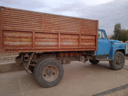 Gaz 53 sotiladi jizzax