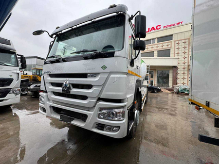 В Наличии! Автобетоносмеситель HOWO-7 (9 куб.м) CNG (метан)