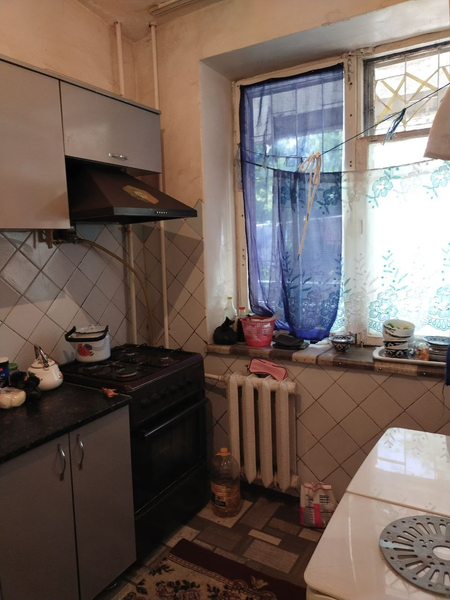 Квартира сотилади срочно