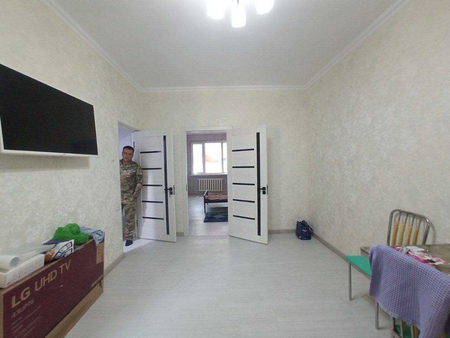 СРОЧНО !! Продается квартира в Яшнабаде 2/1/4 ( 50 кв/м ) Авиасозлар 4