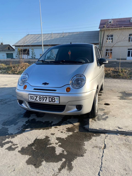 Matiz sotiladi srochni